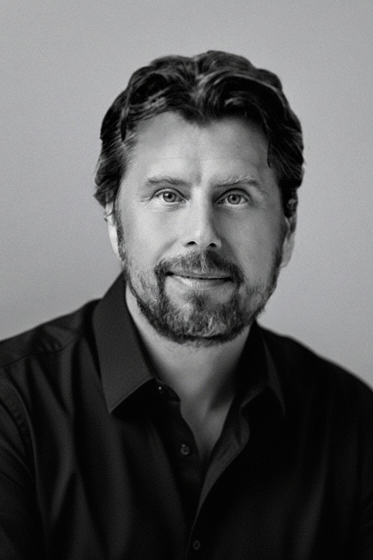 MADE BY MAKERS – Made by Makers is a creative industrial design company ...